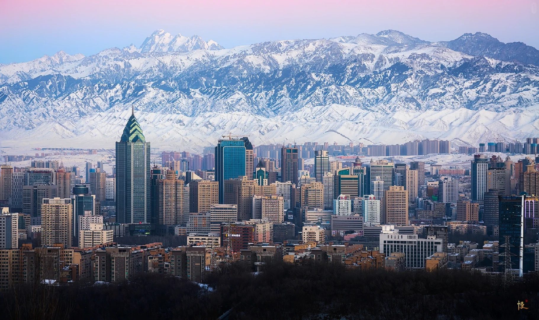 Tour Tân Cương: Hà Nội – Urumqi – Turpan – Burjin – Hemu – Kanas ...
